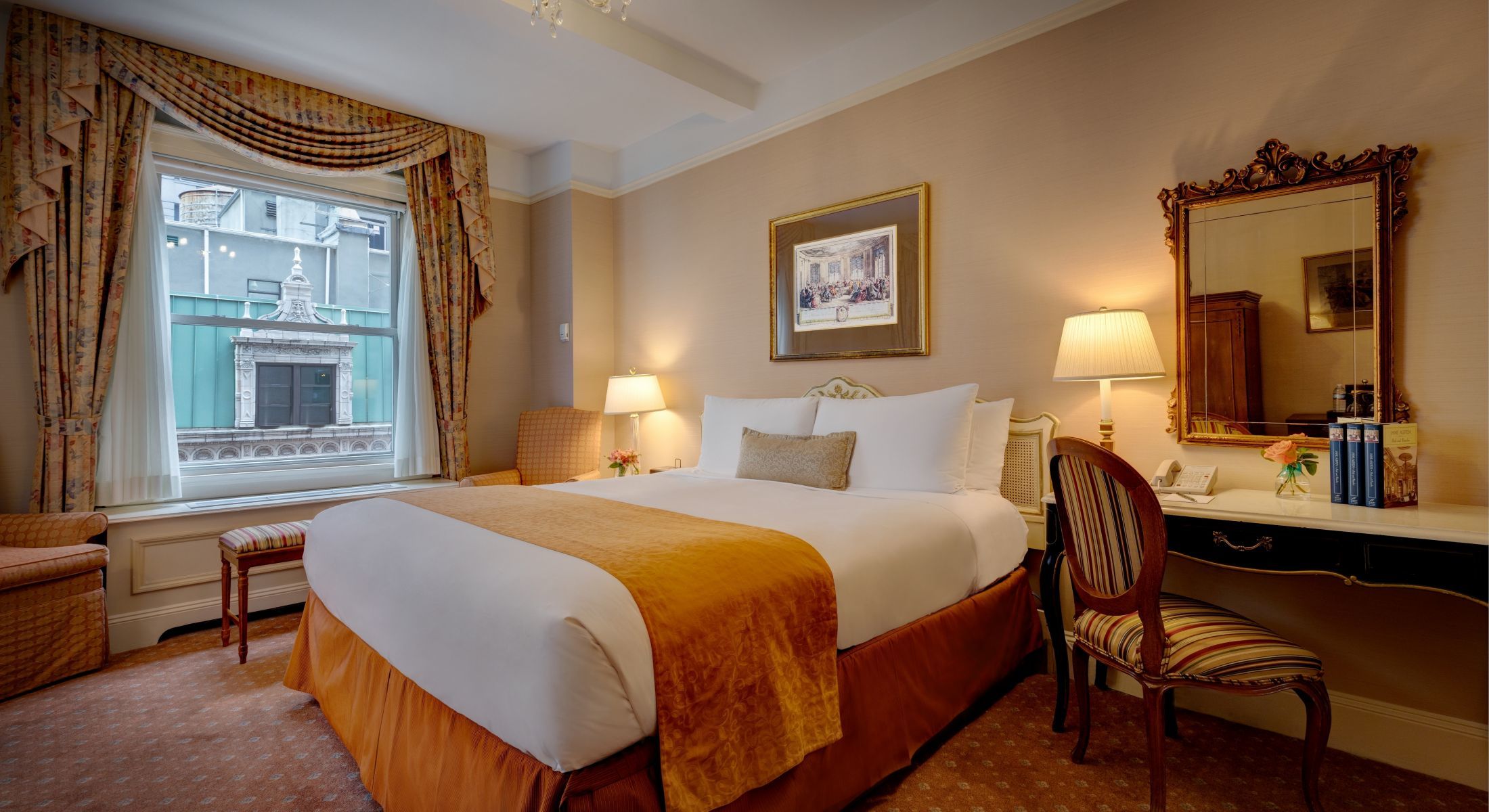 Hotel Elysee New York City | Midtown East Manhattan | Deluxe King Room